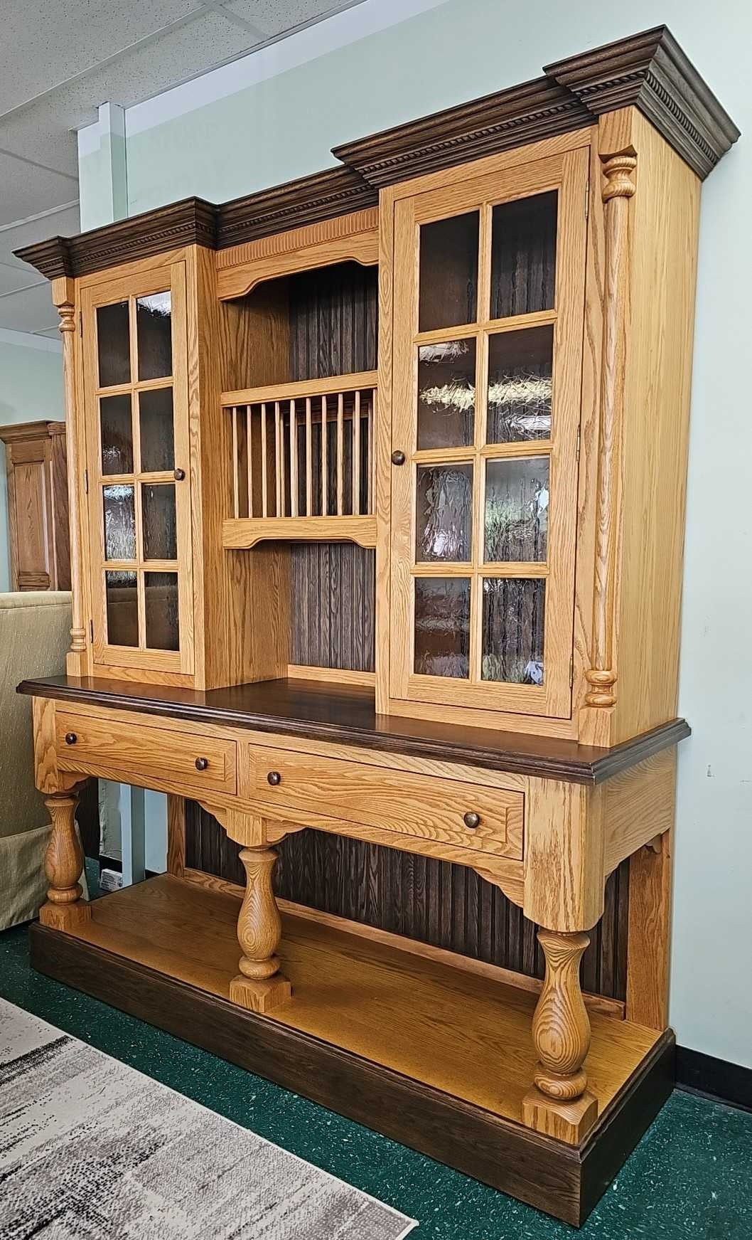 Custom Amish Buffet w/ Hutch – Premiere Consignment